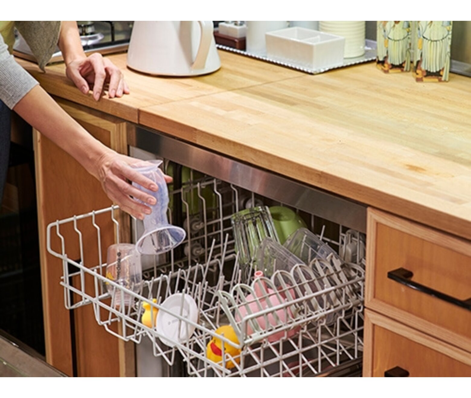 Silicone Breast Milk Collector | Medela