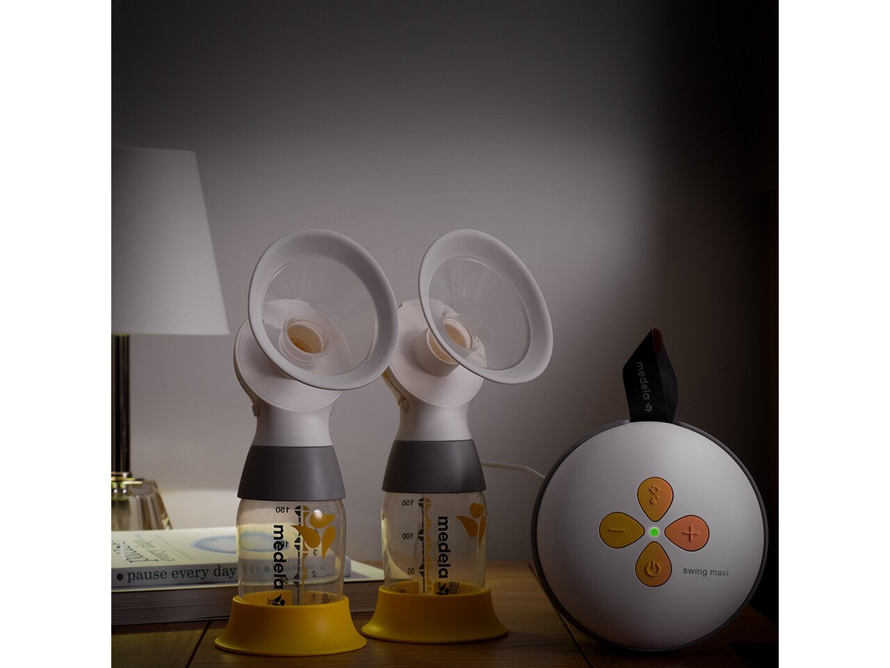 Swing Maxi™ double electric breast pump | Medela
